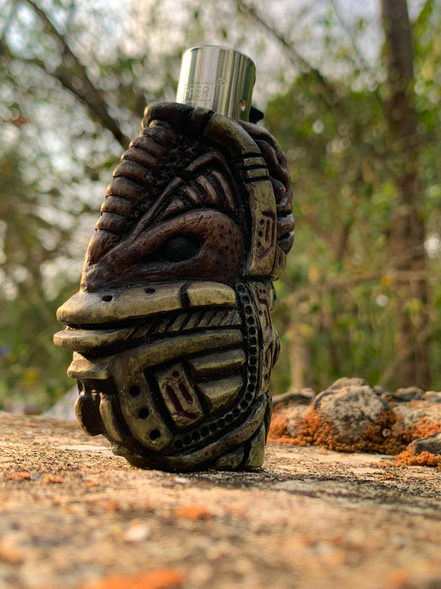 Cyber Reptile Alien Handmade Removable Lighter Case