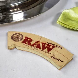 Raw Maestro Cone Filter Tips - Perforated